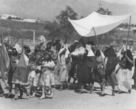 “12” in “With Good Heart: Yaqui Beliefs and Ceremonies in Pascua ...